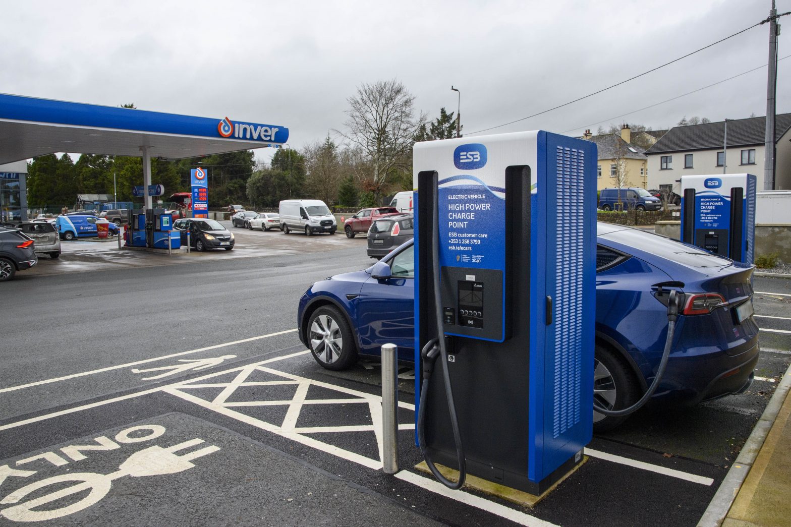 ESB launches new EV charging hubs at Inver Charleville and Inver ...